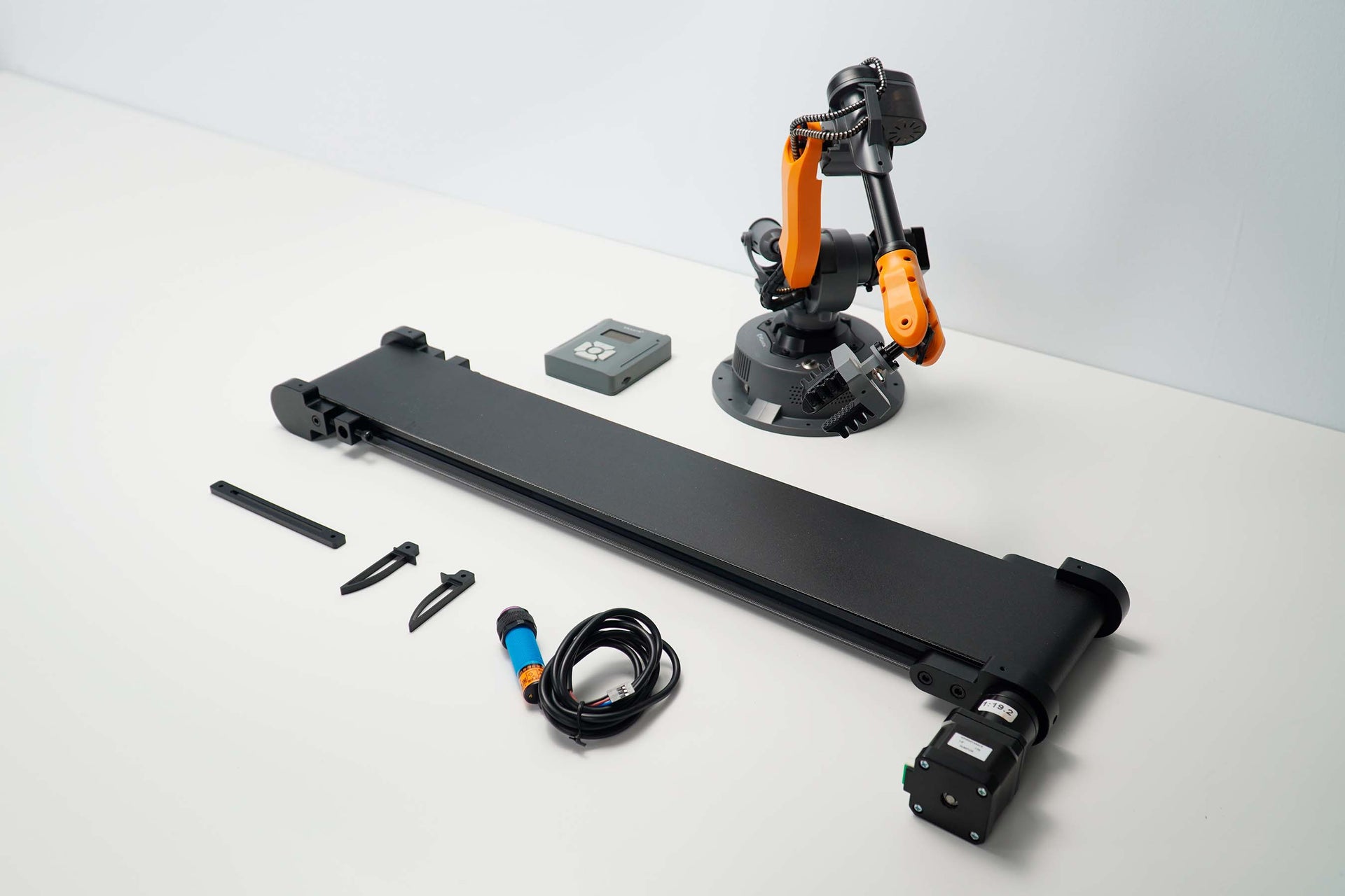 Wlkata robotics arm| desktop educational robotics solutions